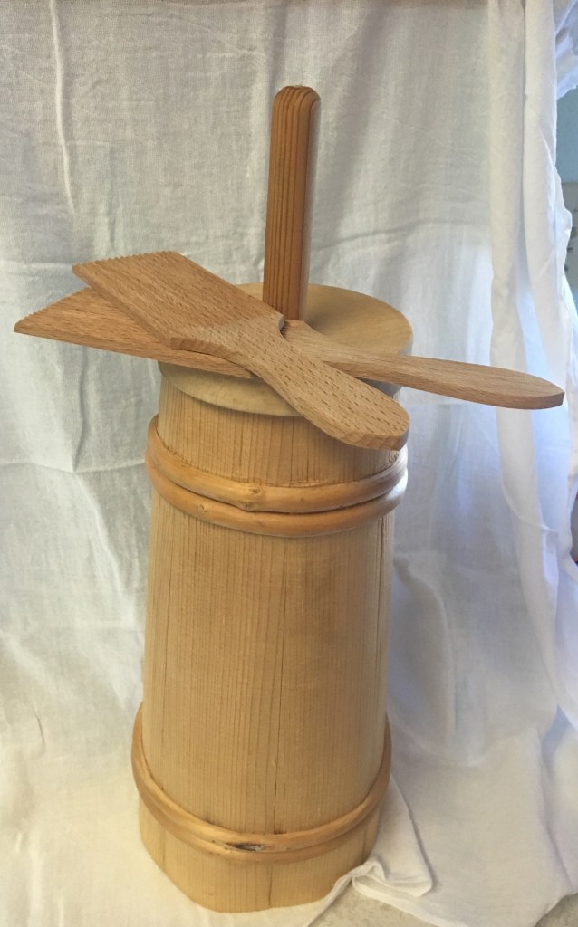 SCA DIY – Medieval York: Eulalia Hath a Blogge